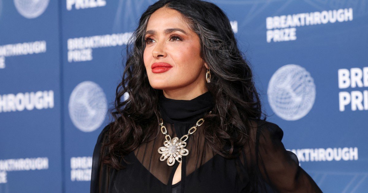 Salma Hayek detalha preconceito no início da carreira: ‘Era apenas ...
