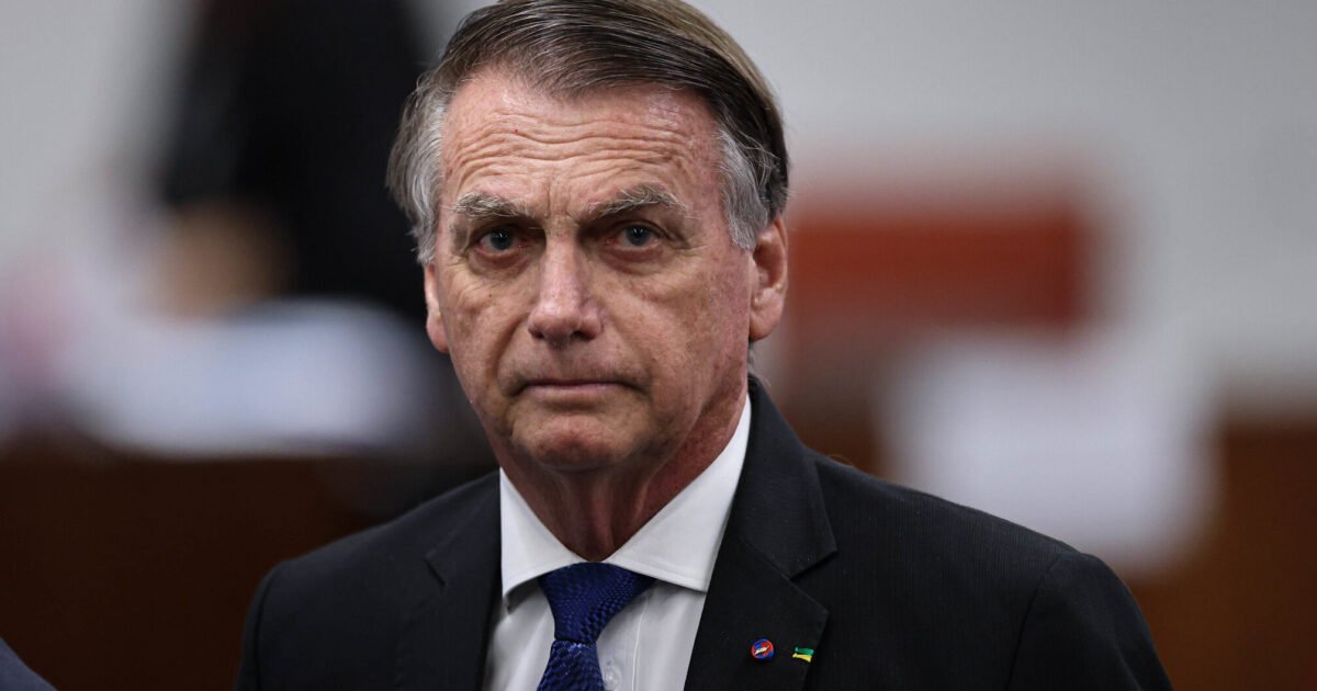 PCDF abre inquérito contra Bolsonaro por associar Lula ao regime de ...