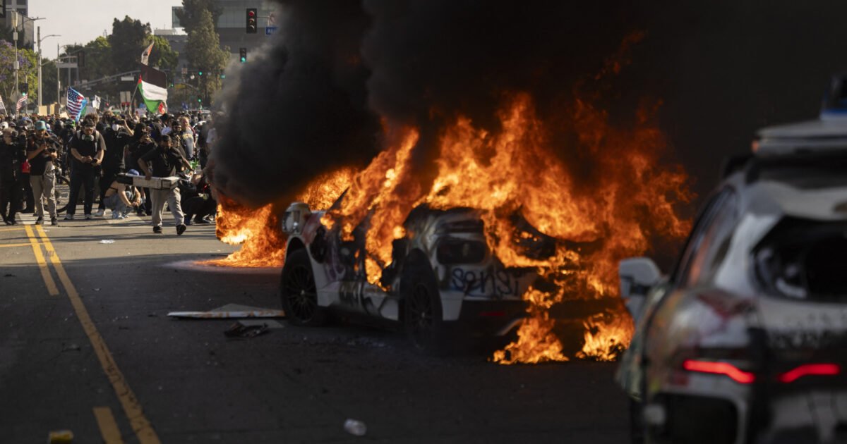 Los Angeles tem mais um dia de confronto após mobilização da Guarda ...