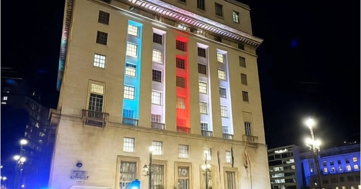 Iluminação em prédio da Prefeitura de SP não homenageia os Estados ...
