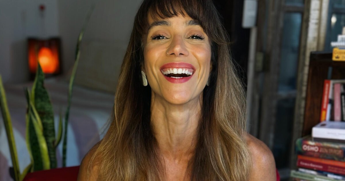 Karla Tenório fala sobre envelhecer e provoca reflexão em novo projeto - ISTOÉ Independente