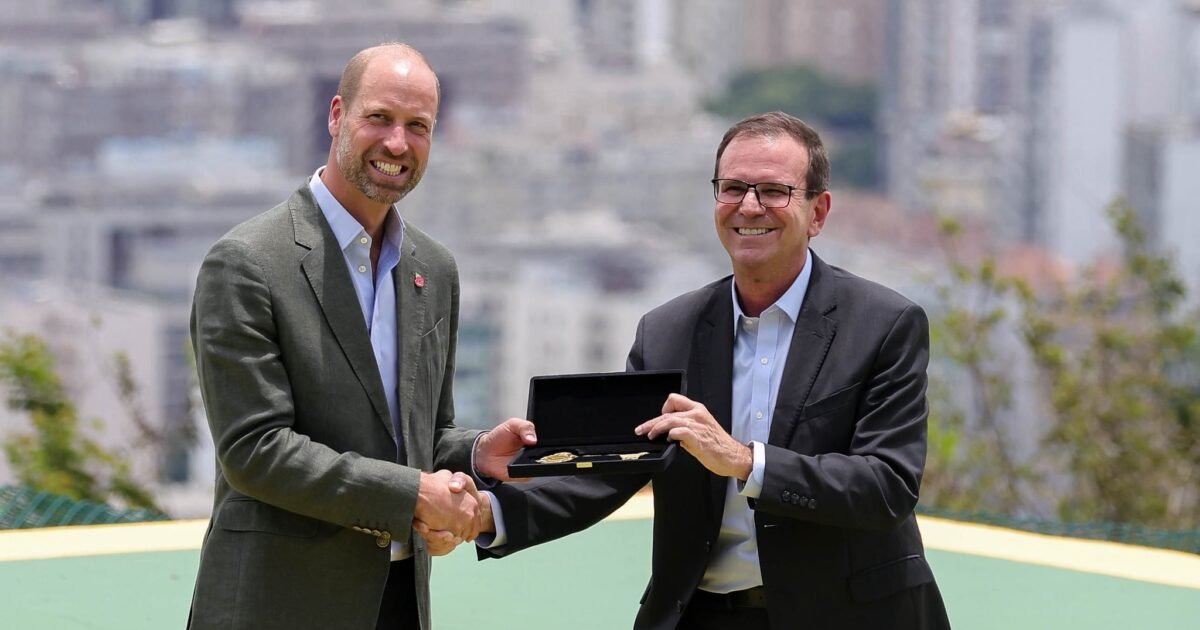 Príncipe William recebe chaves do Rio no Pão de Açúcar - ISTOÉ Independente