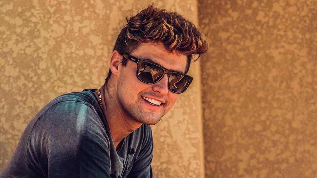 Após Cocielo, youtuber Rezende Evil diz que deletou 68 mil tuítes 'sem ...